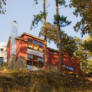 "Connecting a House to the Land" - SALA Architects